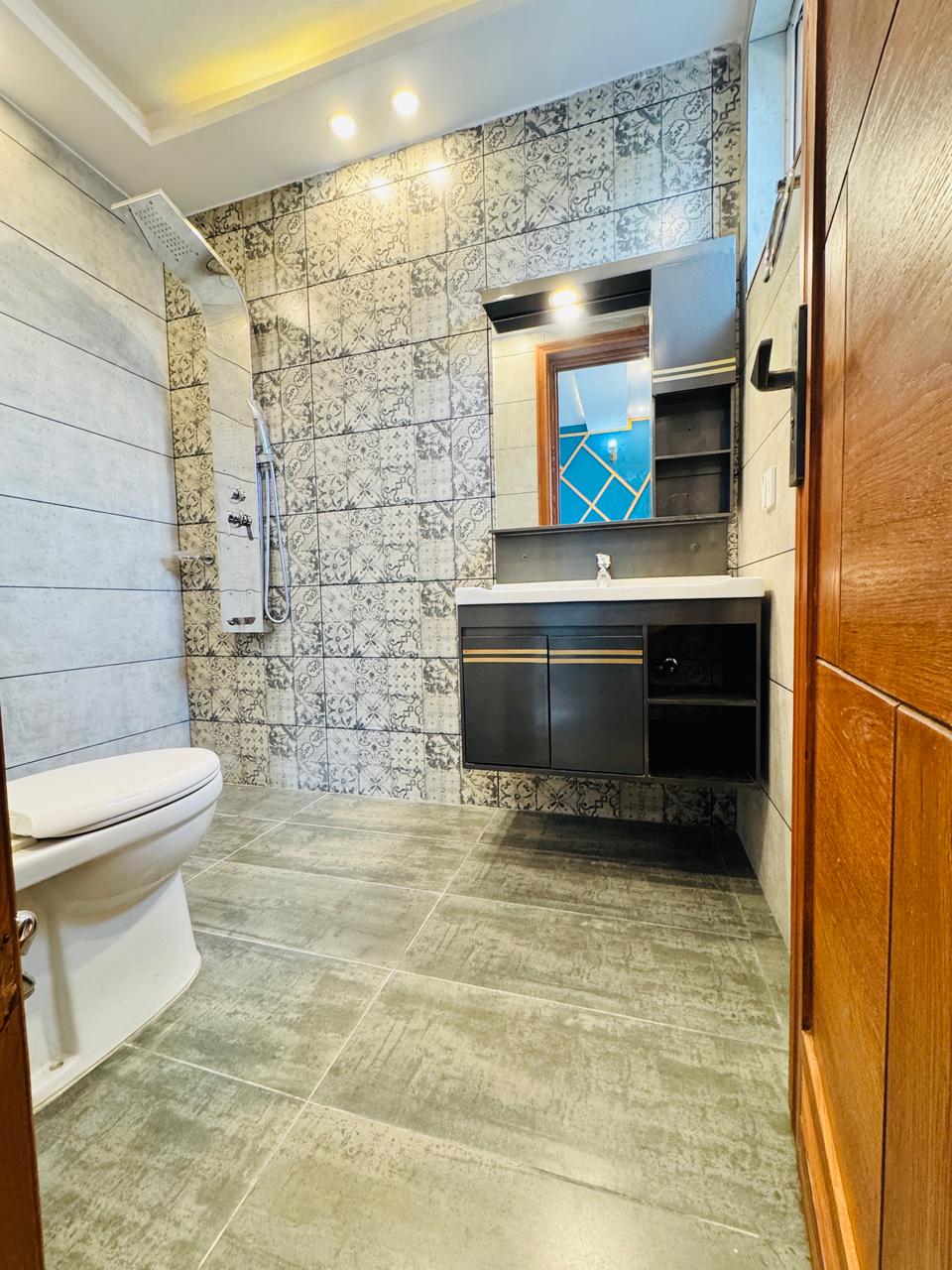 7 Marla Brand New House for Sale in Bahria Town Phase 8 Abu Bakr Block ...